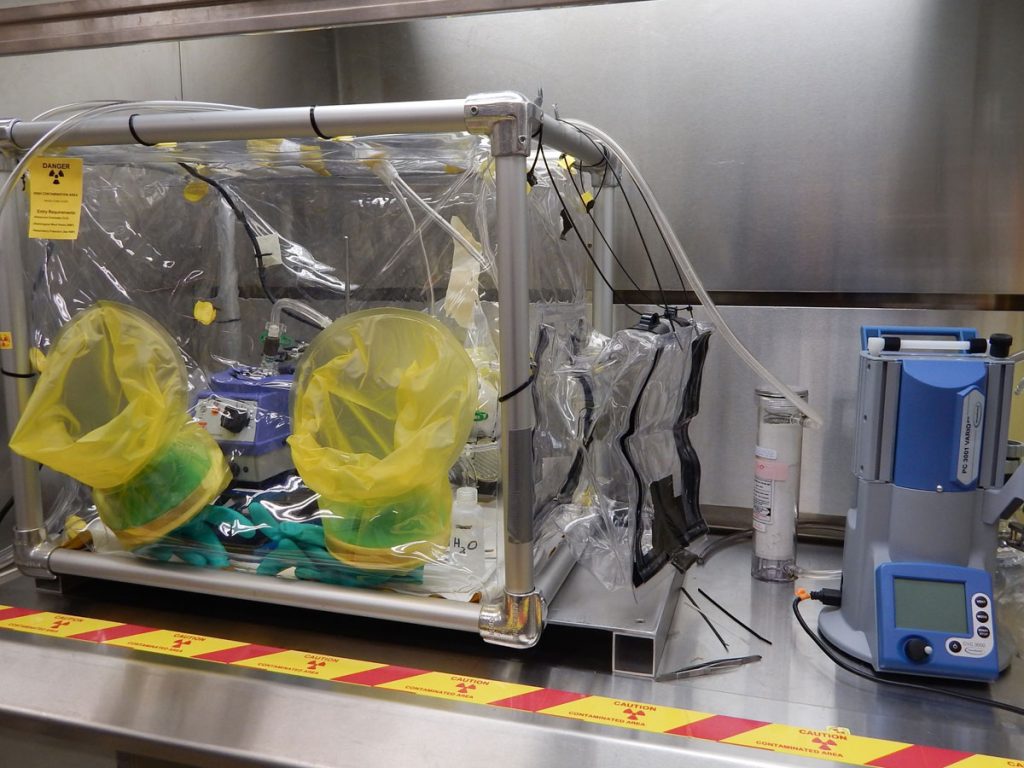 Pharmaceutical Containment Solutions | Lancs Industries